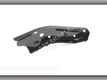 - Nissan Z - Accessories Genuine Part With Delivery For Sale in Qatar