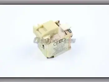 - Audi A4 - Electric Parts Genuine Part With Delivery For Sale in Qatar