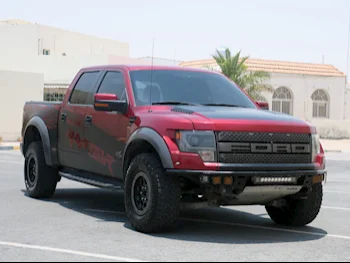 Ford Raptor SVT Maroon 2014 For Sale in Qatar