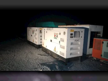 Generators Diesel \ SoundProof Warranty For Sale in Qatar