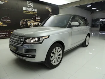 Land Rover Range Rover Vogue Silver 2016 For Sale in Qatar