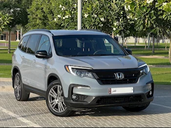 Honda Pilot Gray Nardo 2022 For Sale in Qatar