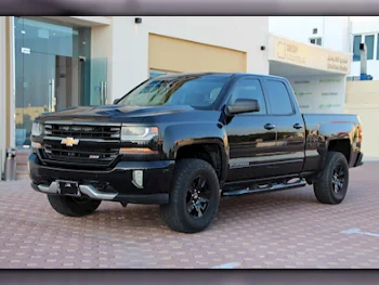 Chevrolet Silverado Z71 Black 2016 For Sale in QAR