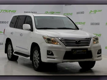 Lexus LX 570 White 2009 For Sale in Qatar